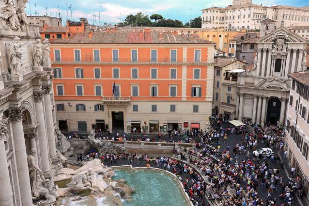 Guided Visit in group to the center and the Main Squares of Rome